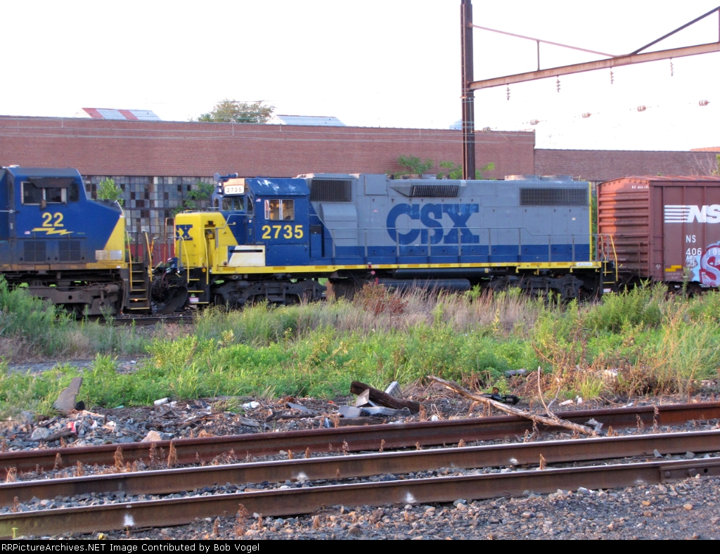 CSX 2735